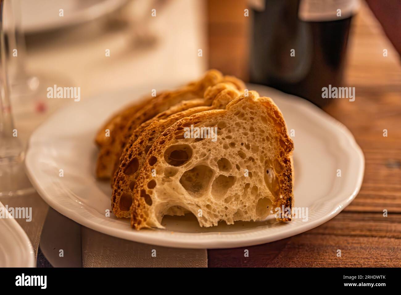 Rome restaurant plate hi-res stock photography and images - Alamy