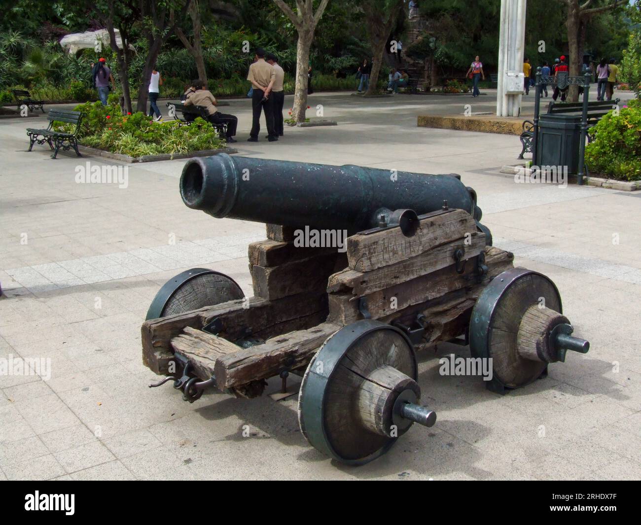 Spanish cannon 16th century hi-res stock photography and images - Alamy