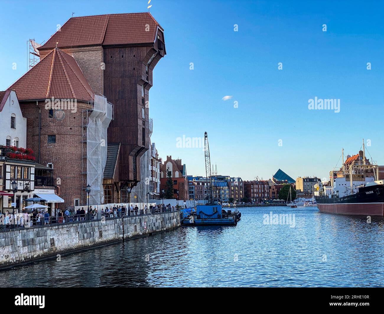 Das Krantor in Danzig (auf Polnisch: Brama Żuraw) ist eines der ...