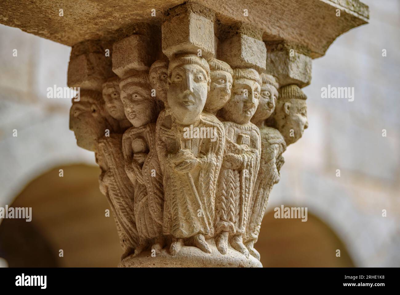 Capital romanico romanico hi-res stock photography and images - Alamy
