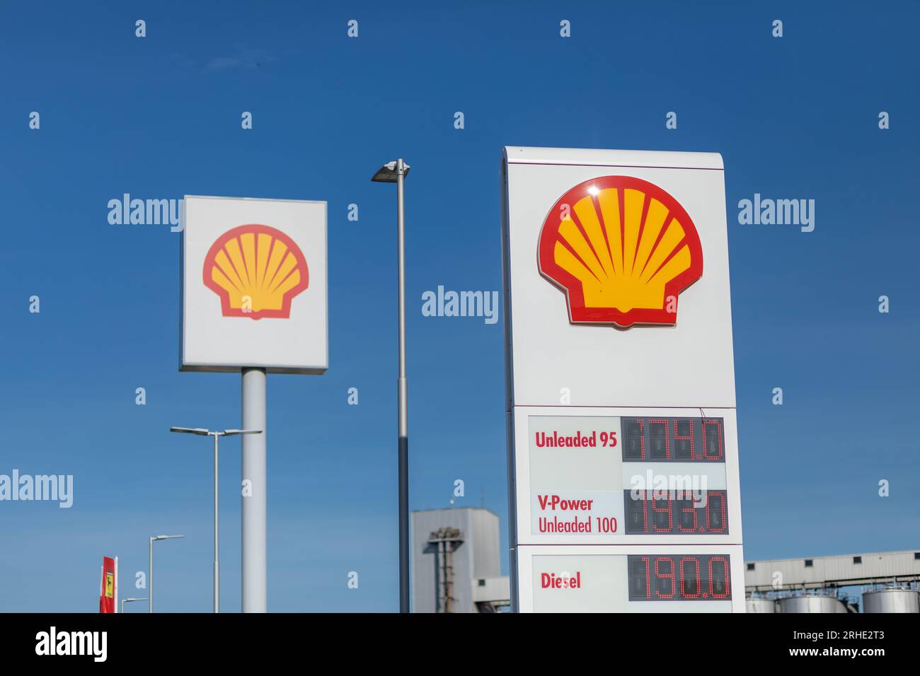 Gass station sign hi-res stock photography and images - Alamy