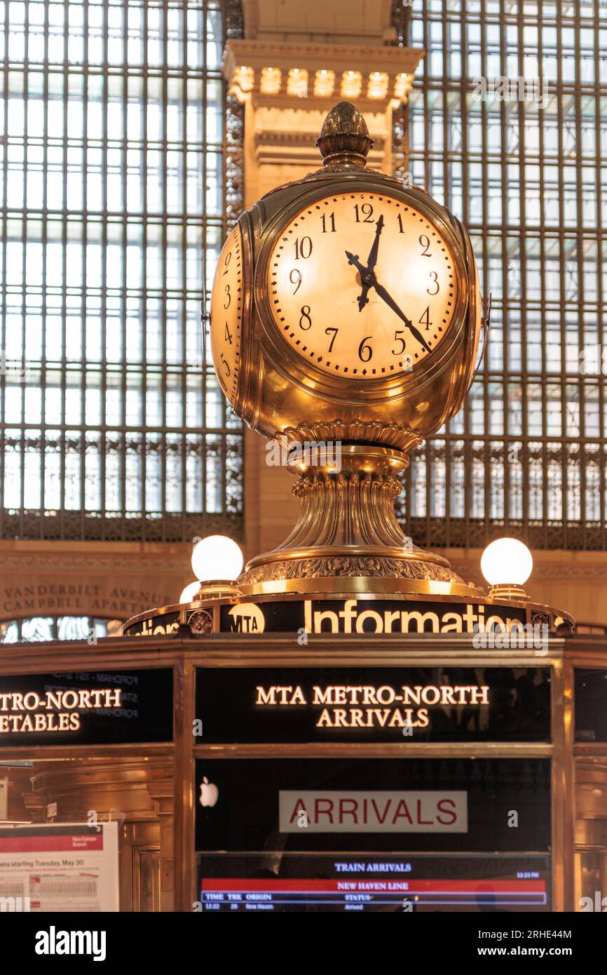Grand Central Terminal classic Clock, New Yorc City, USA Stock Photo ...