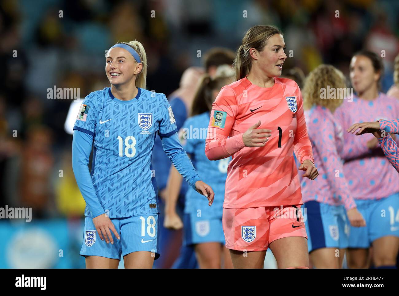England goalkeeper Mary Earps and Chloe Kelly celebrate after the final ...
