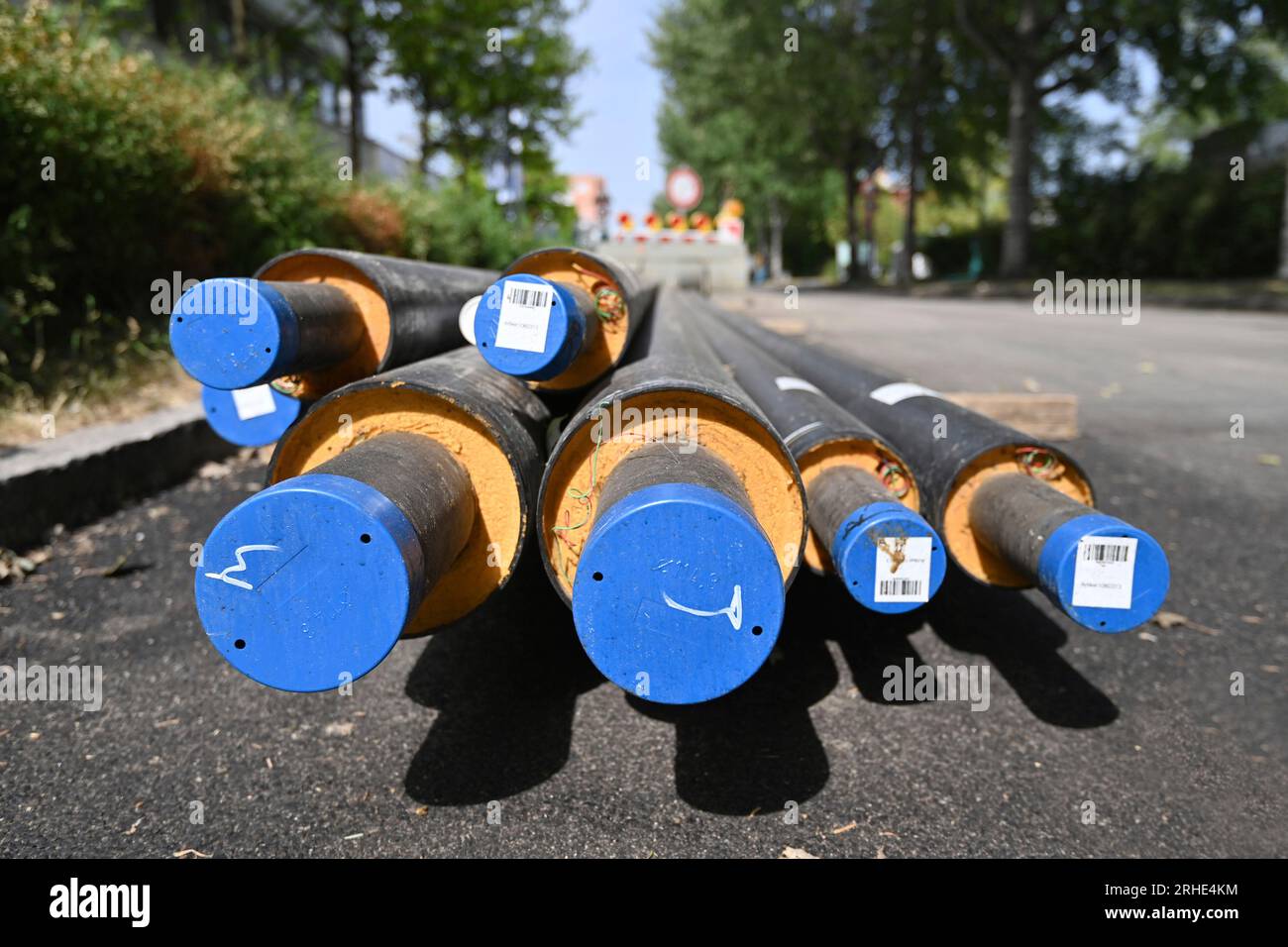 Munich, Deutschland. 16th Aug, 2023. Expansion of the district heating ...
