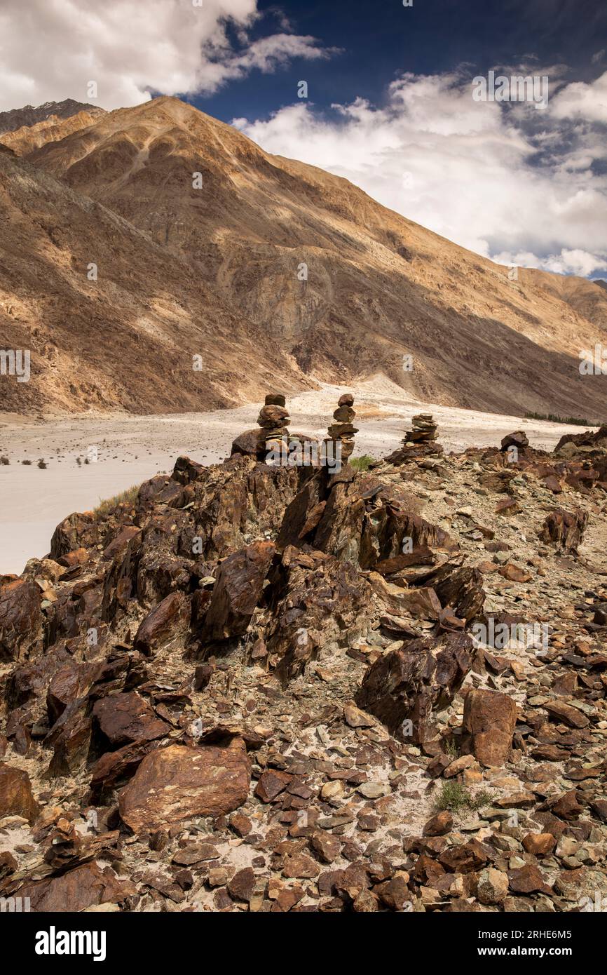 Sumur village hi-res stock photography and images - Alamy