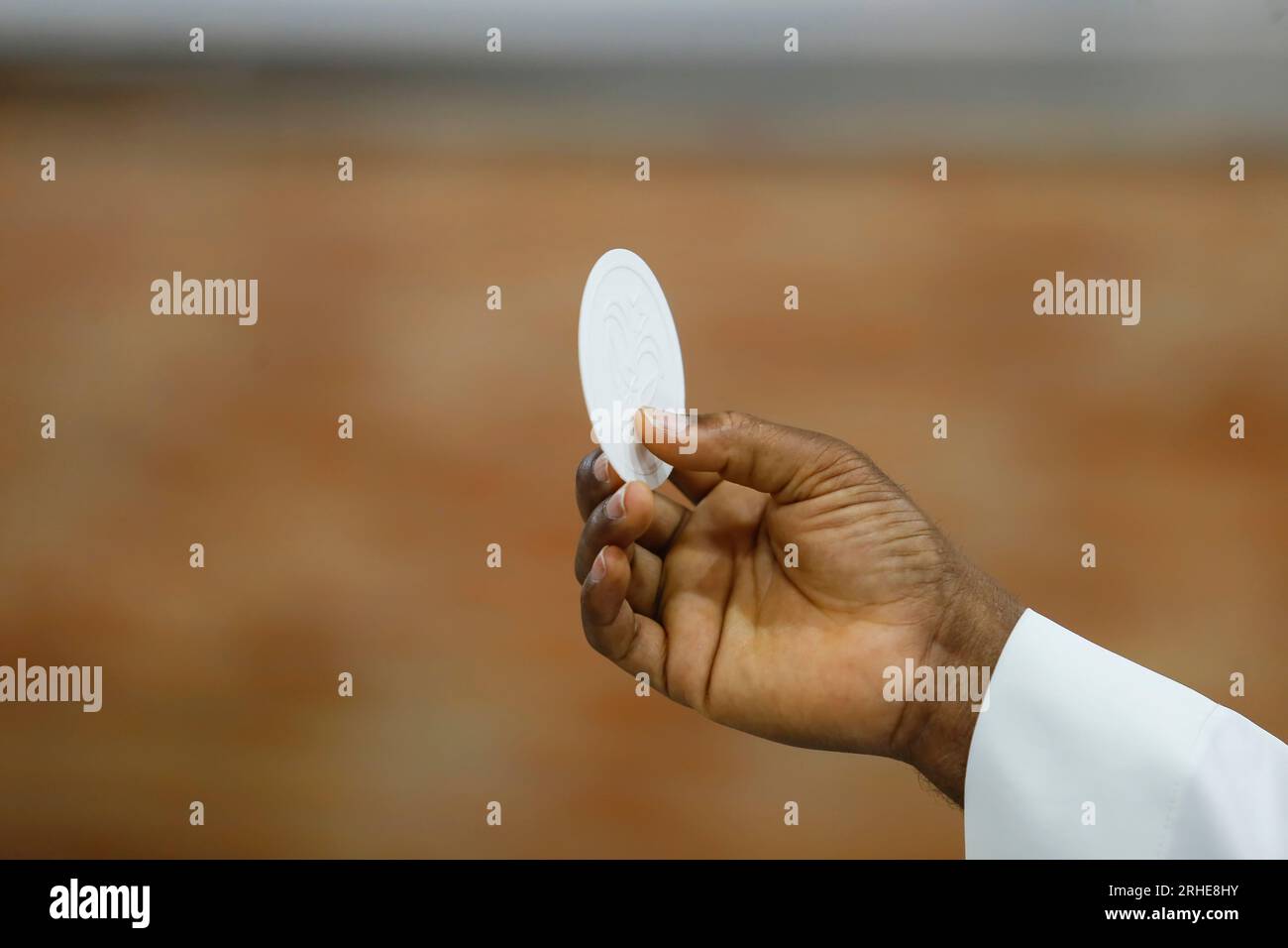 Consecration of bread and wine in the body and blood of Jesus - Sacred ...