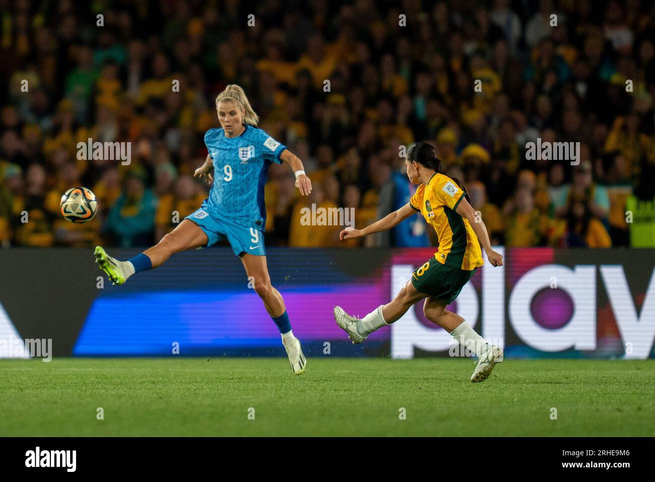 Alex chidiac football hi-res stock photography and images - Alamy