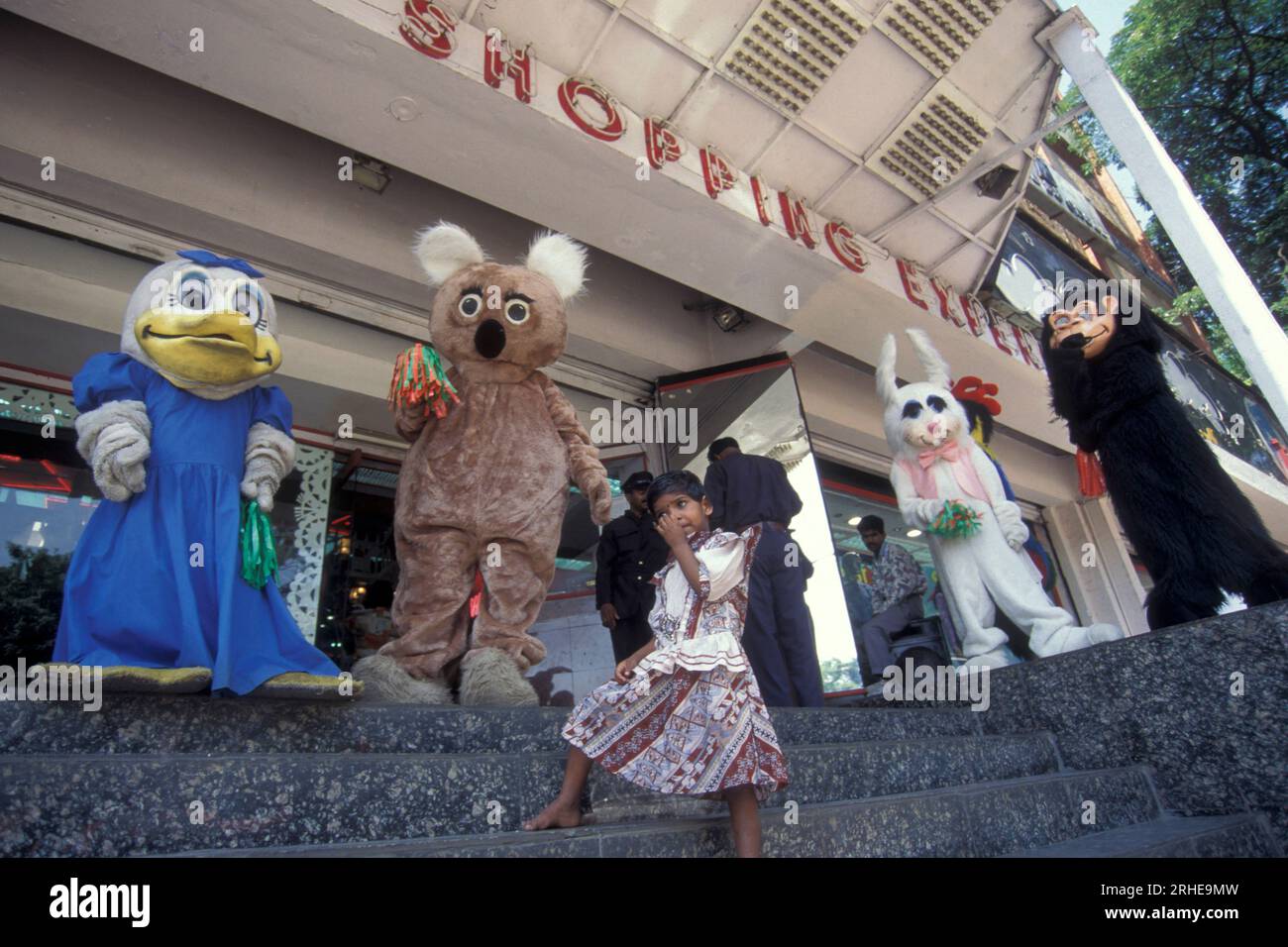 a Show at the modern Shopping Mall Kemp Fort for Saree and Toys in the ...