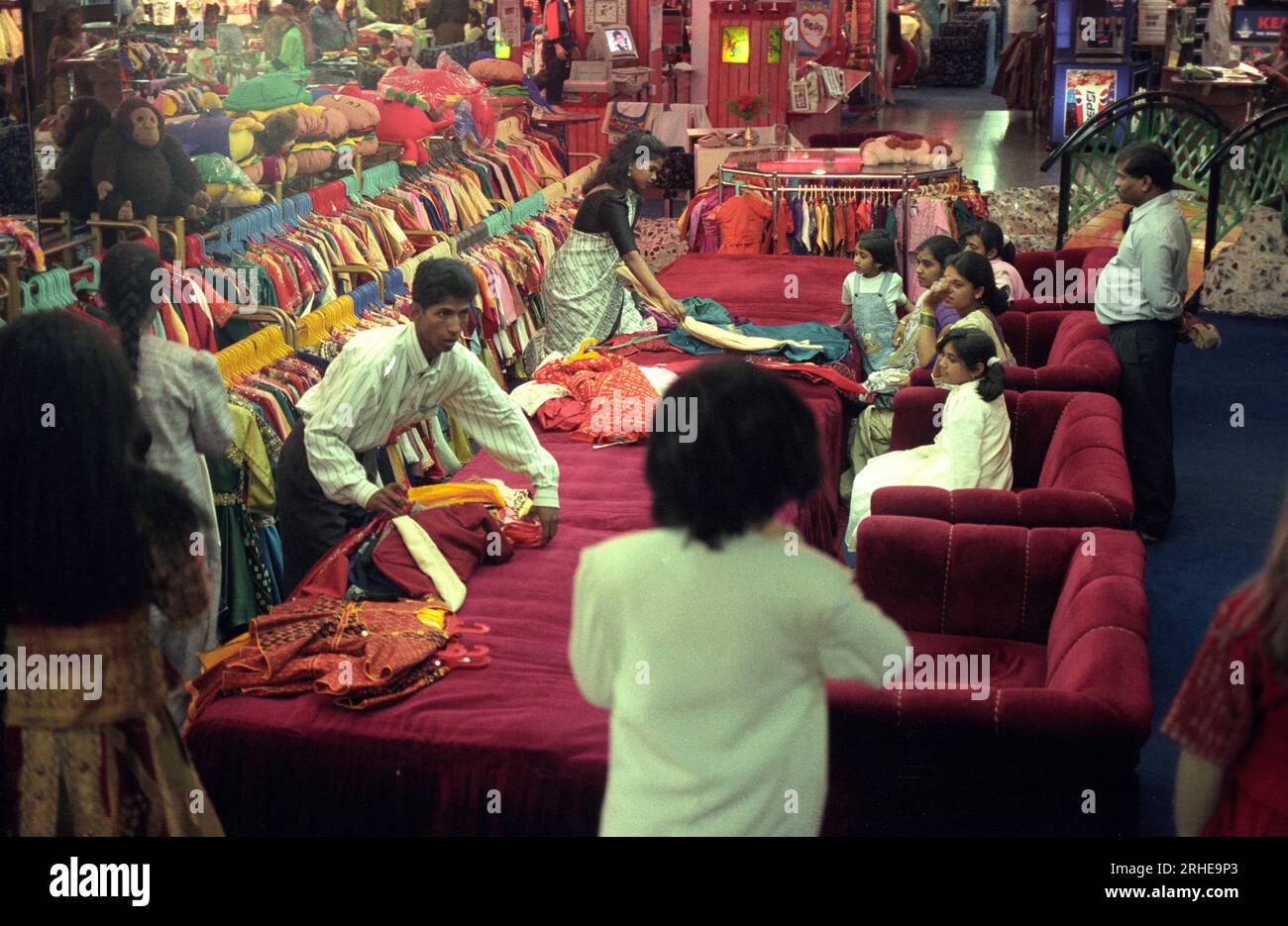 Inside the modern Shopping Mall Kemp Fort for Saree and Toys in the ...
