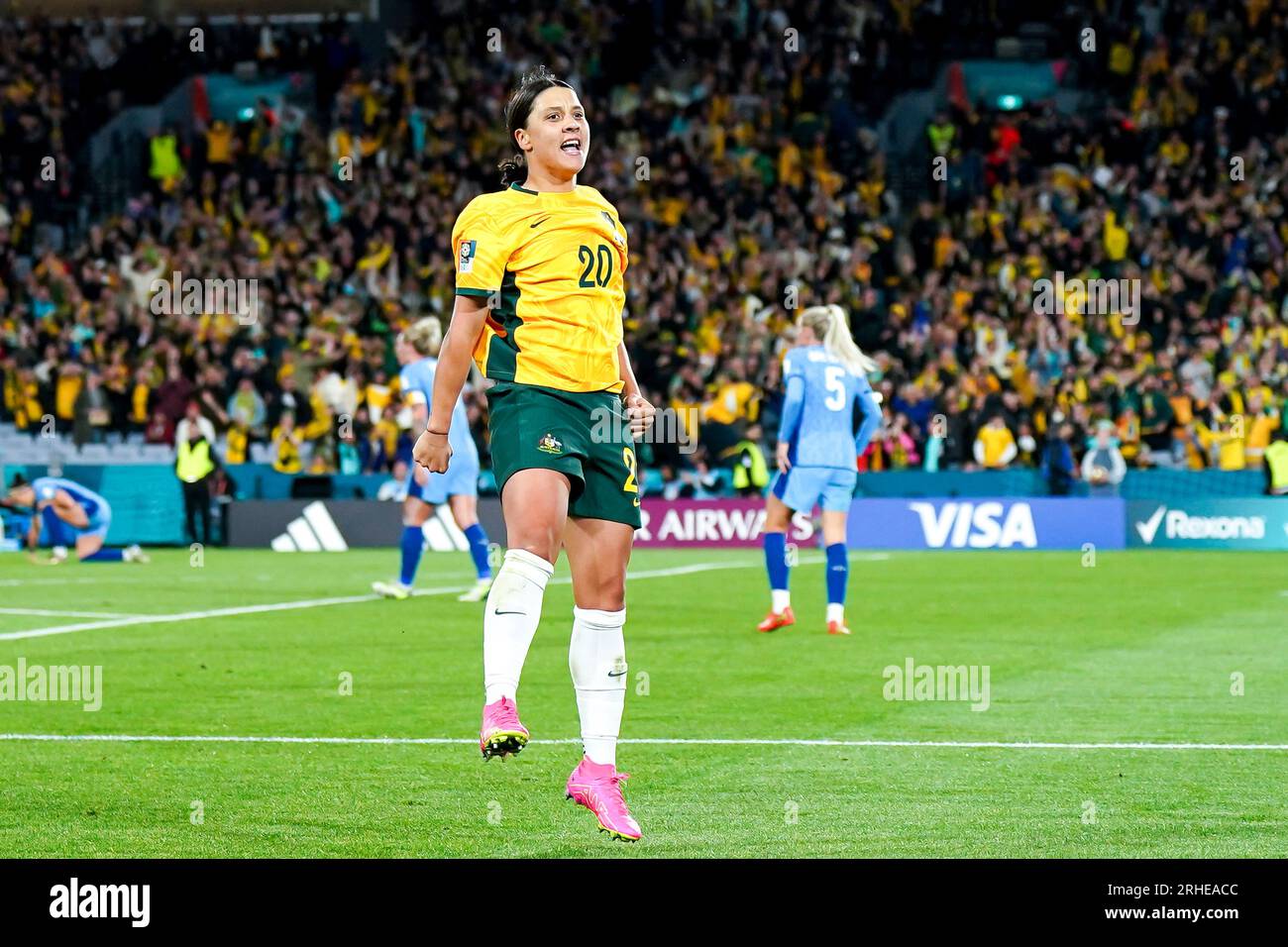 Sam kerr matildas celebrates hi-res stock photography and images - Alamy