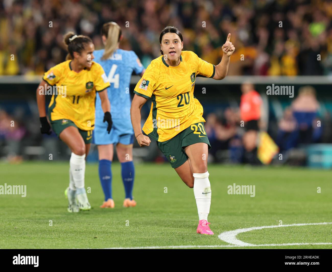 Sydney, Australia. 16th Aug, 2023. Australia's Sam Kerr (R) celebrates ...