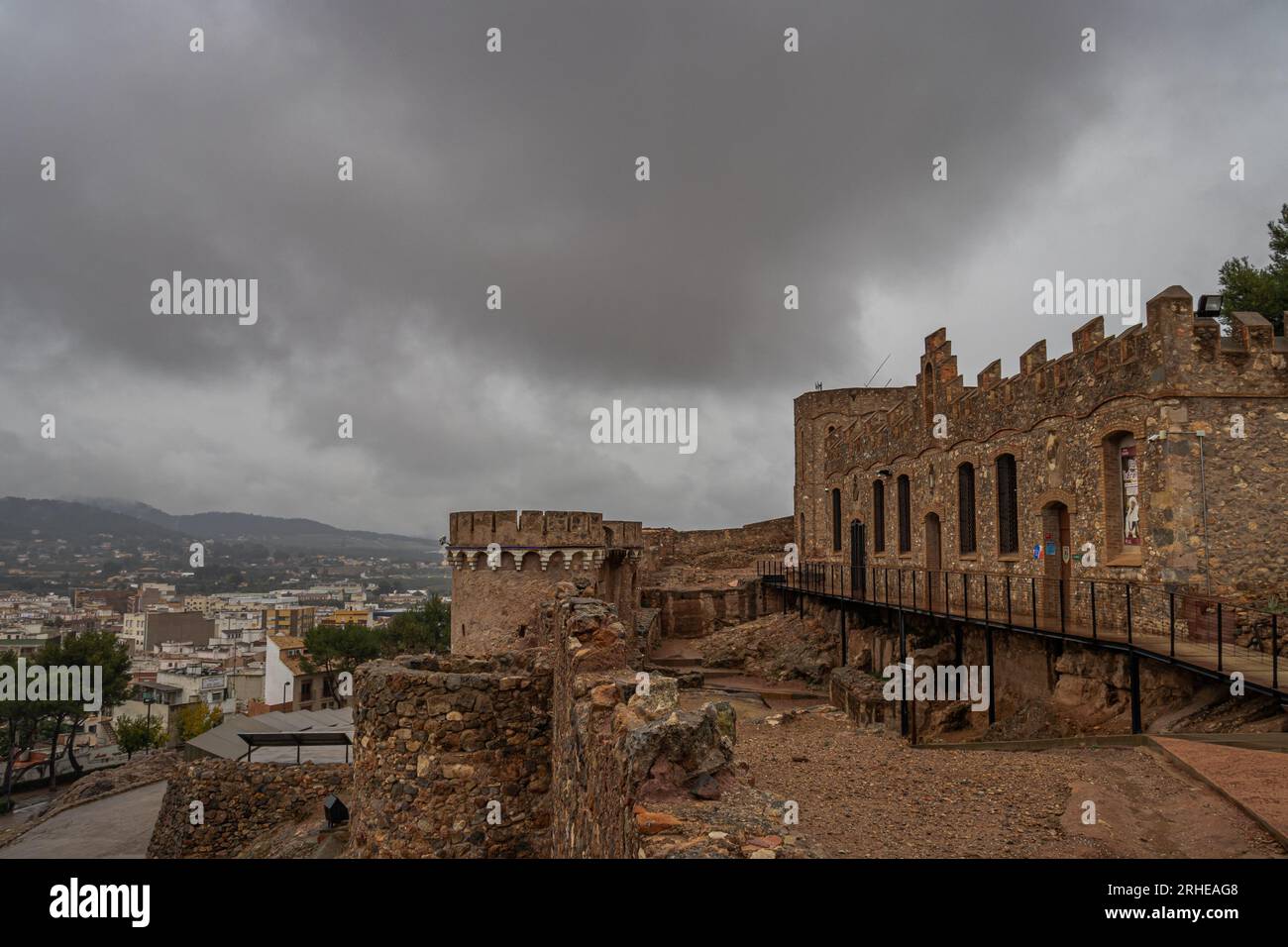 Ruins of the medieval castle of Onda in Spain, Castellon region Stock ...