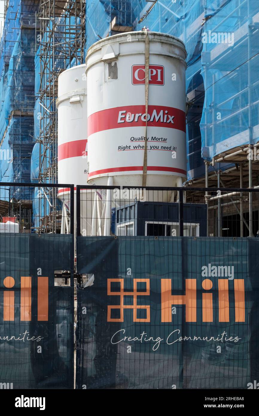 Euromix mortar silo hi-res stock photography and images - Alamy