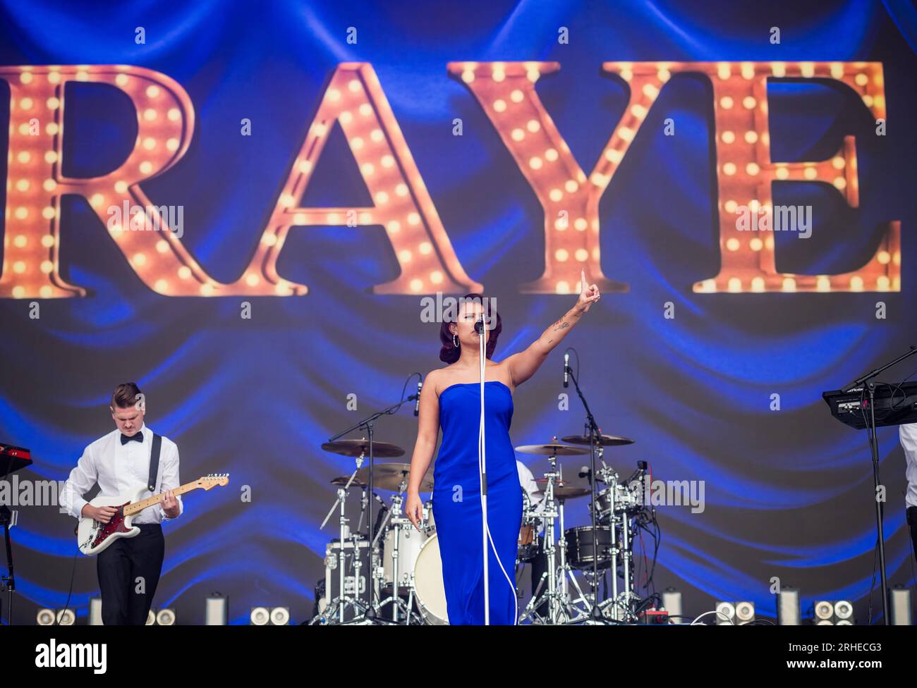 Raye uk hi-res stock photography and images - Alamy