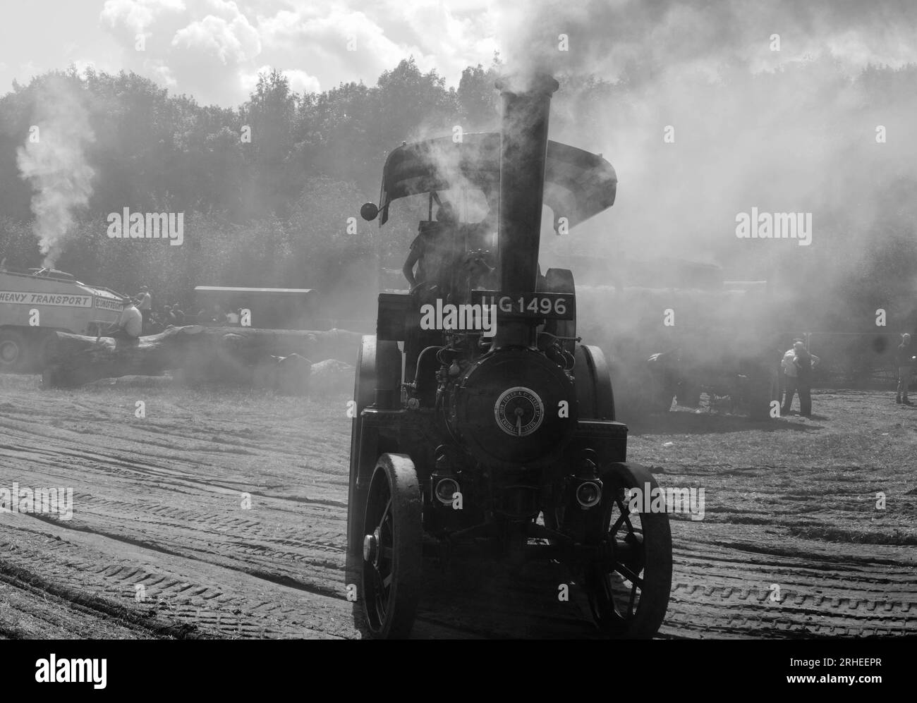 1917 John Fowler 4nhp staem tractor in action at Welland Steam Rally ...