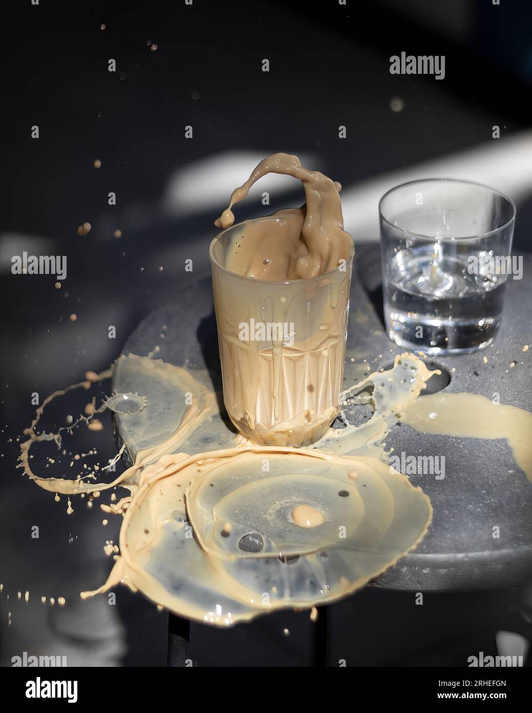 Spilled water glass hi-res stock photography and images - Alamy