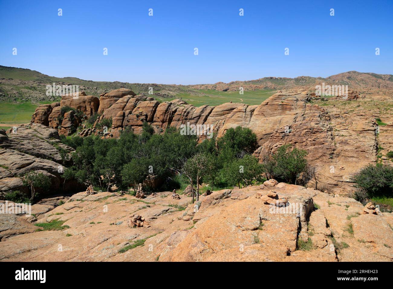 Baga Gazriin Chuluu rock formations, Mongolia Stock Photo - Alamy