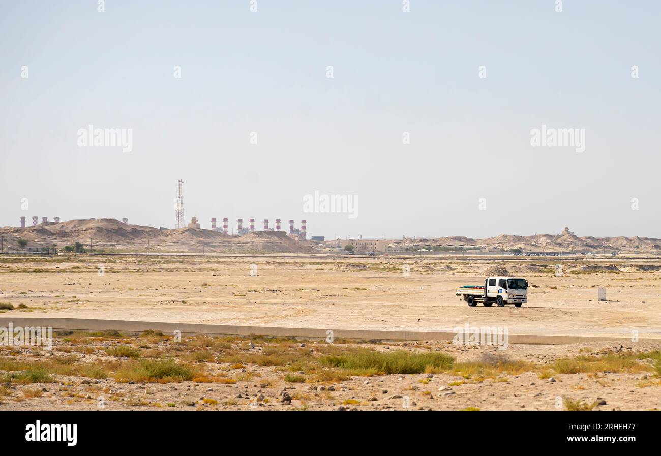 Bahrain roads hi-res stock photography and images - Alamy