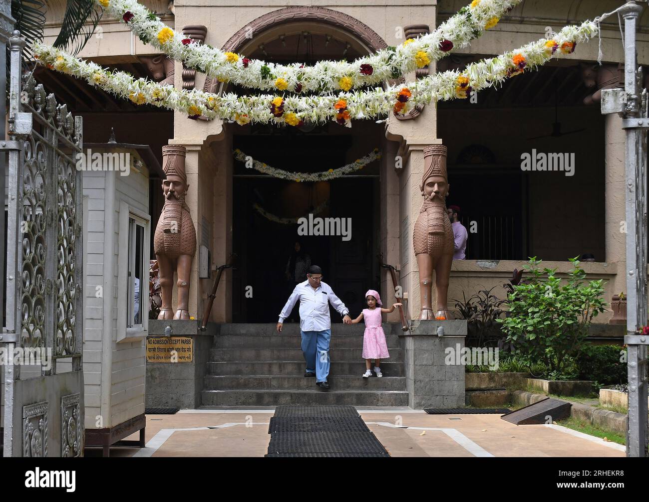 Mumbai, India. 16th Aug, 2023. People from Parsi community come out of ...