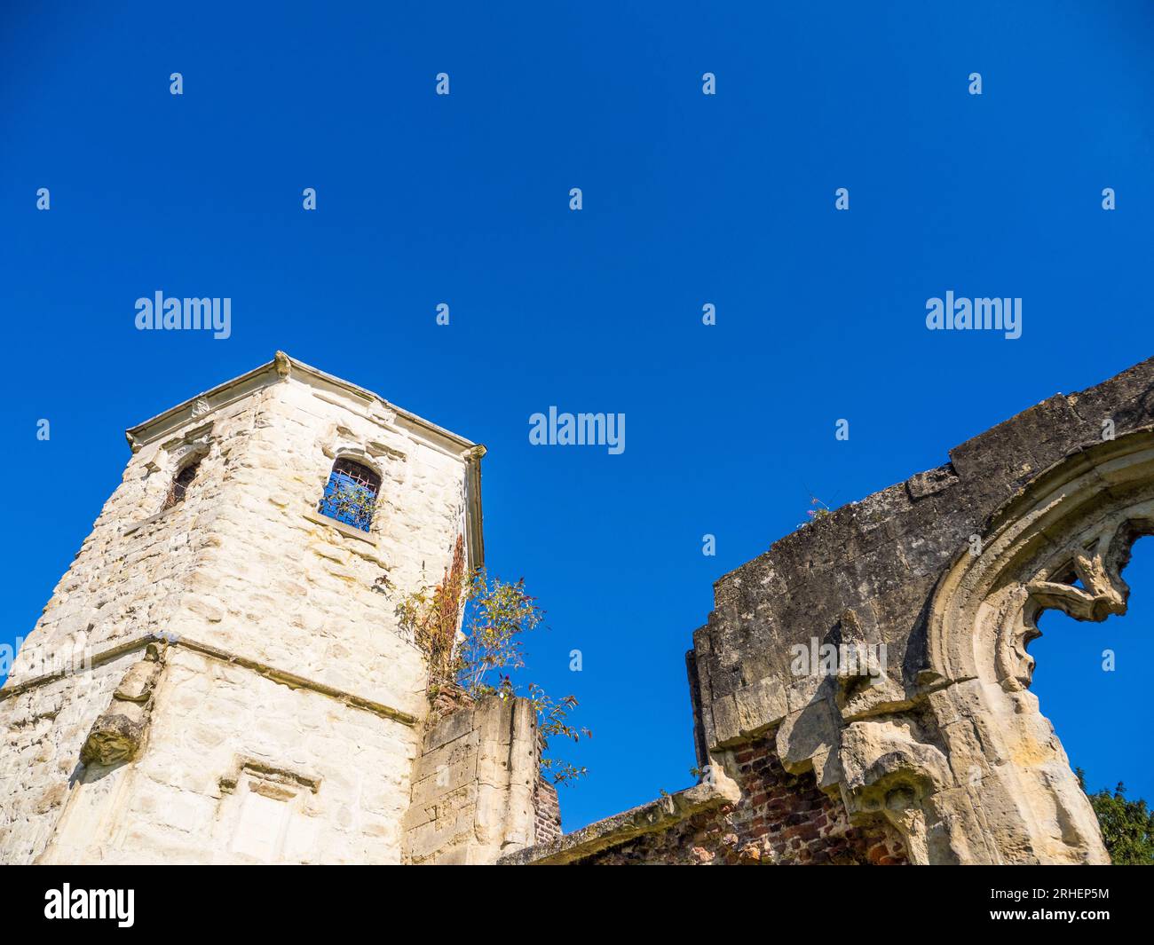 Ruined Chapel, at the Holy Ghost Cemetery, Basingstoke, Hampshire ...