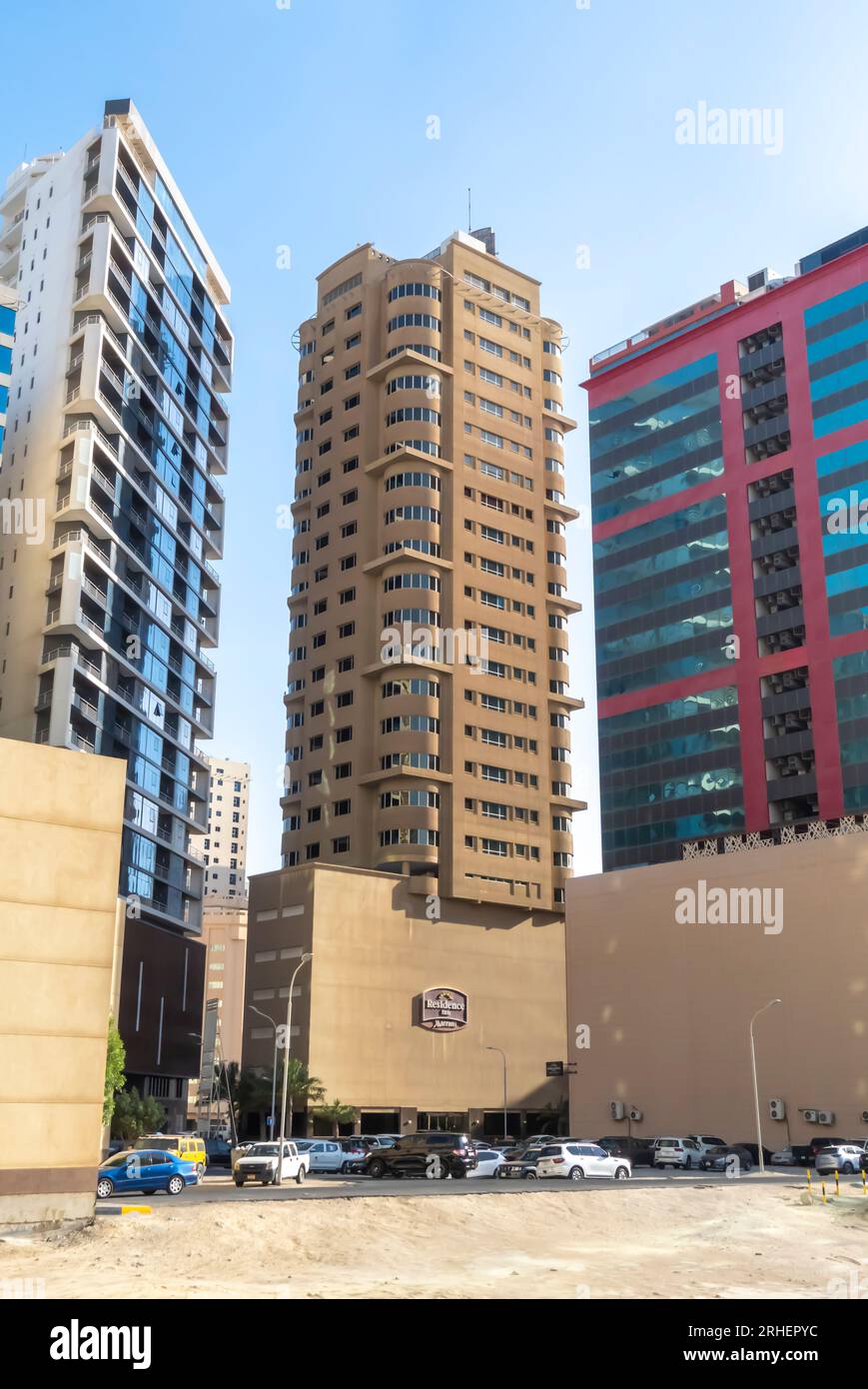 Manama juffair buildings hi-res stock photography and images - Alamy