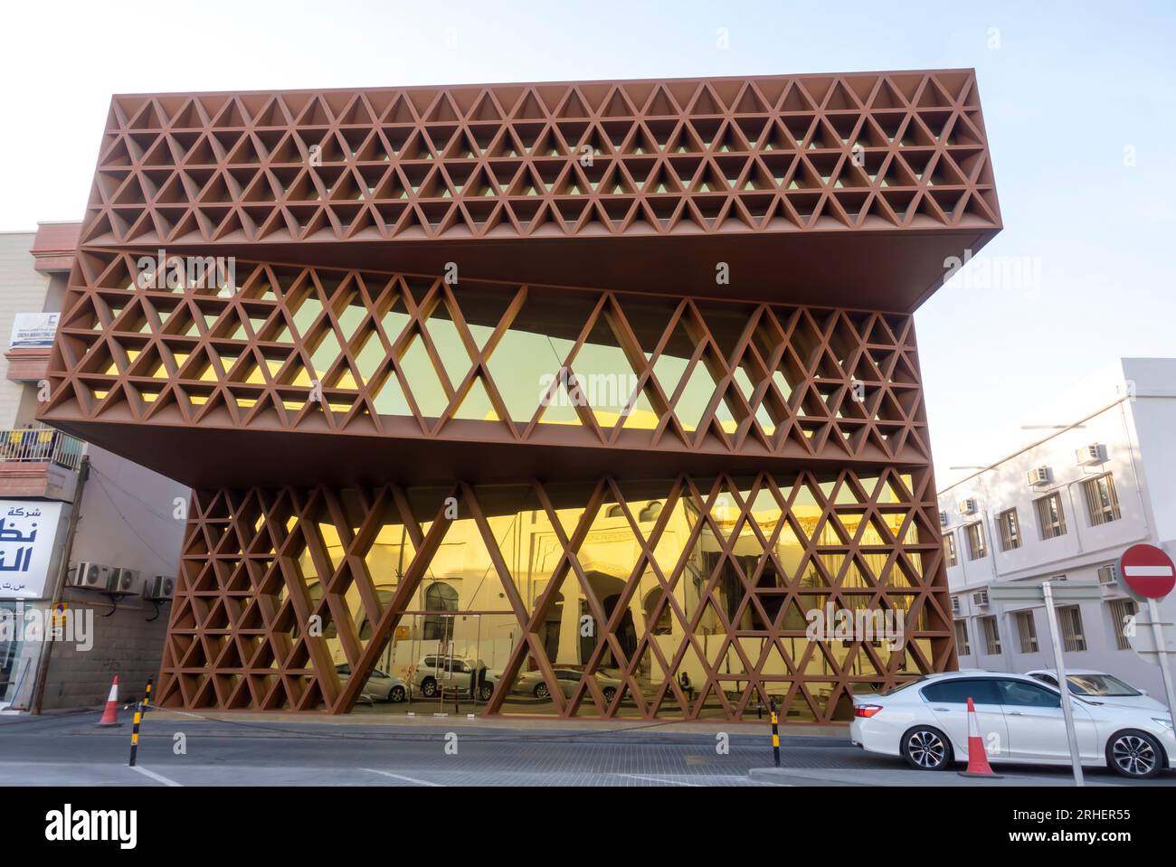 Al khalifiyah library hi-res stock photography and images - Alamy