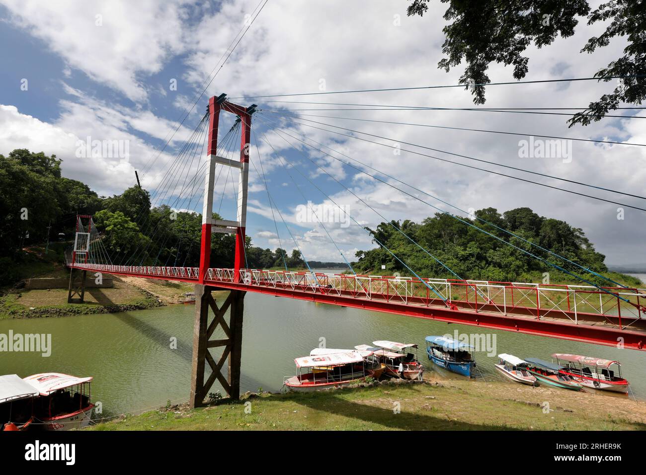 Rangamati, Bangladesh - July 25, 2023: A Hanging Bridge on Kaptai Lake ...