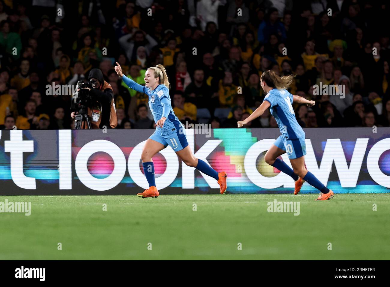 SYDNEY, AUSTRALIA - AUGUST 16: Lauren Hemp of England celebrates her ...