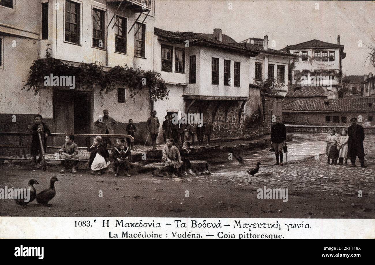 Grece, Macedoine, Vodena : vue de la ville appelee desormais Edessa ...