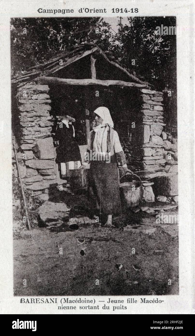 Carte du puits hi-res stock photography and images - Alamy