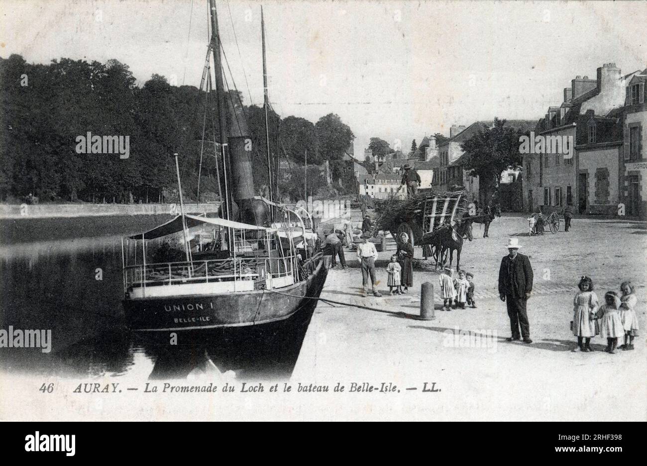 Promenade du loch hi-res stock photography and images - Alamy