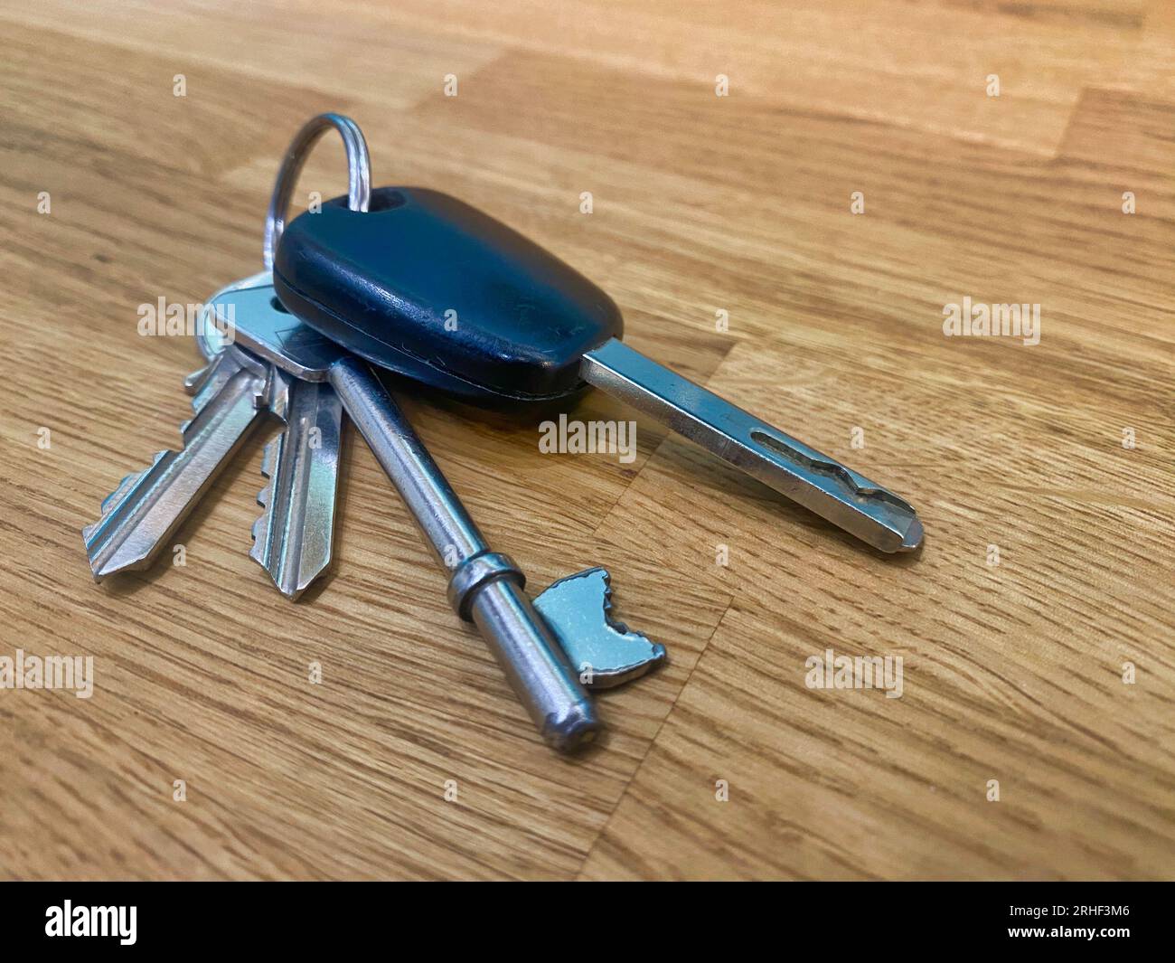 Keys on a table hi-res stock photography and images - Alamy