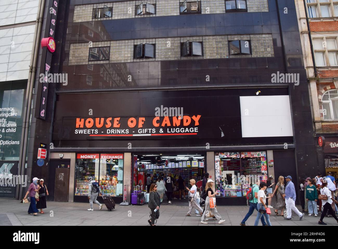 London, UK. 16th August 2023. Exterior view of House of Candy at the ...