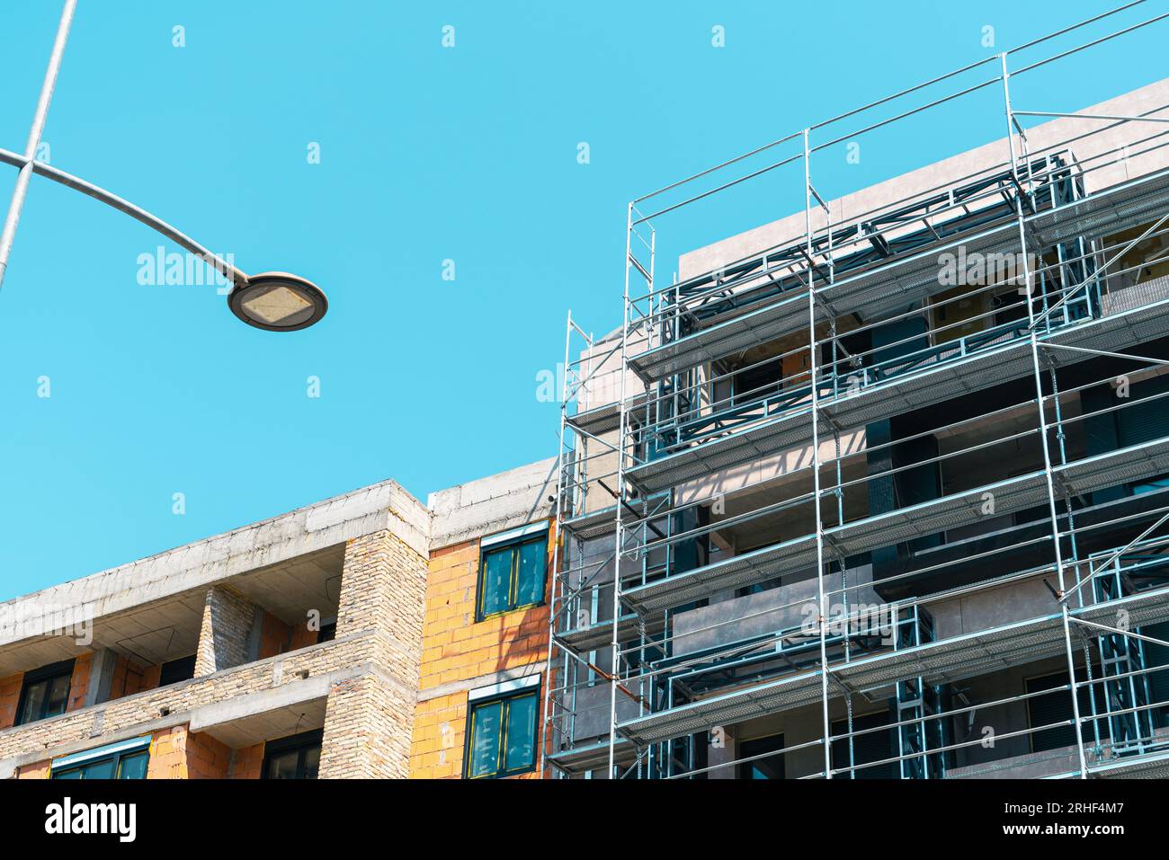 Multi storey facade hi-res stock photography and images - Alamy