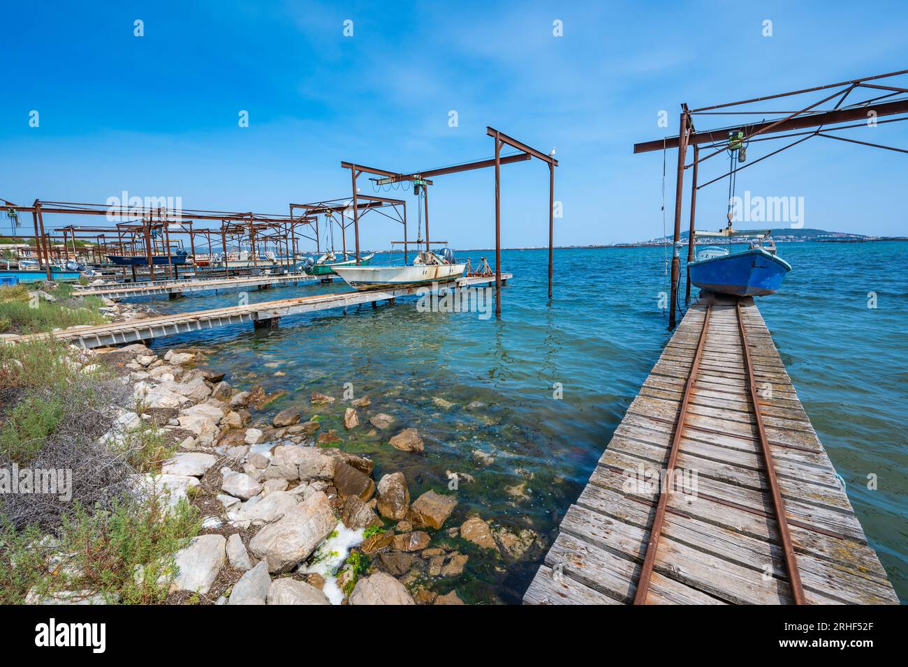 Sete france castle hi-res stock photography and images - Alamy