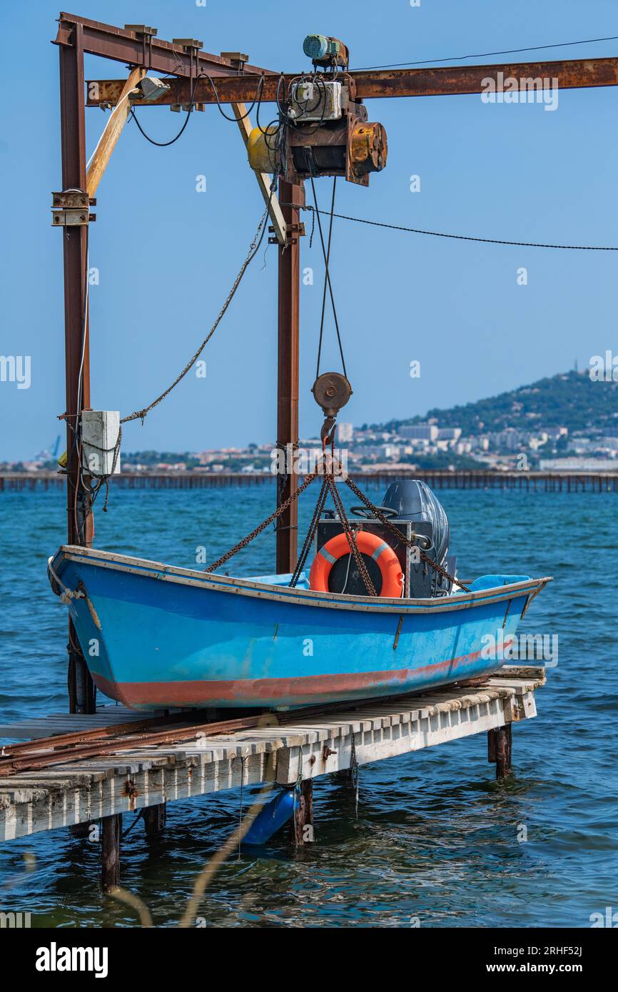 Oyster park on the Thau pond in Bouzigues, France Stock Photo - Alamy