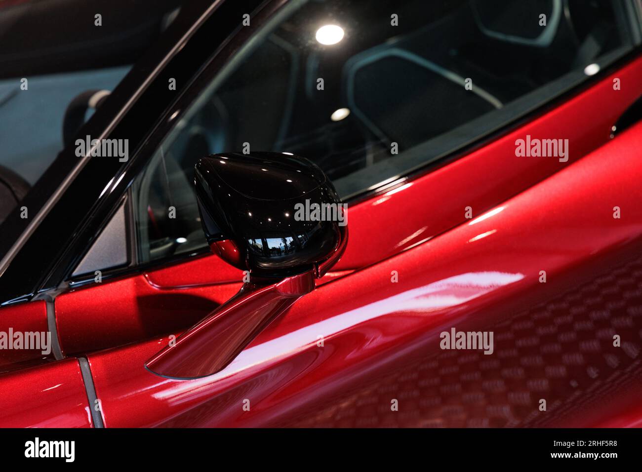 Mclaren 765 lt hi-res stock photography and images - Alamy