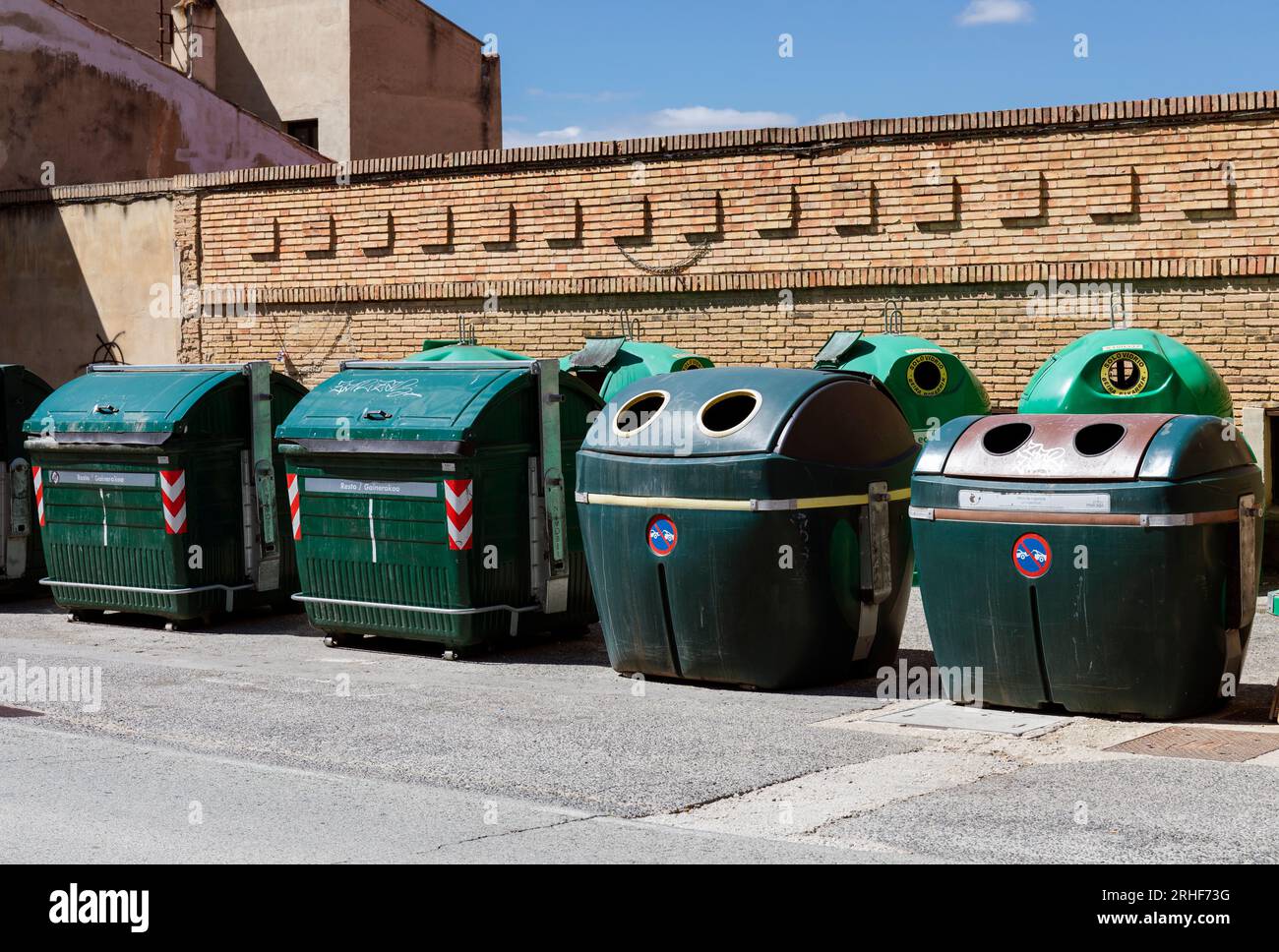 Basura romana hi-res stock photography and images - Alamy