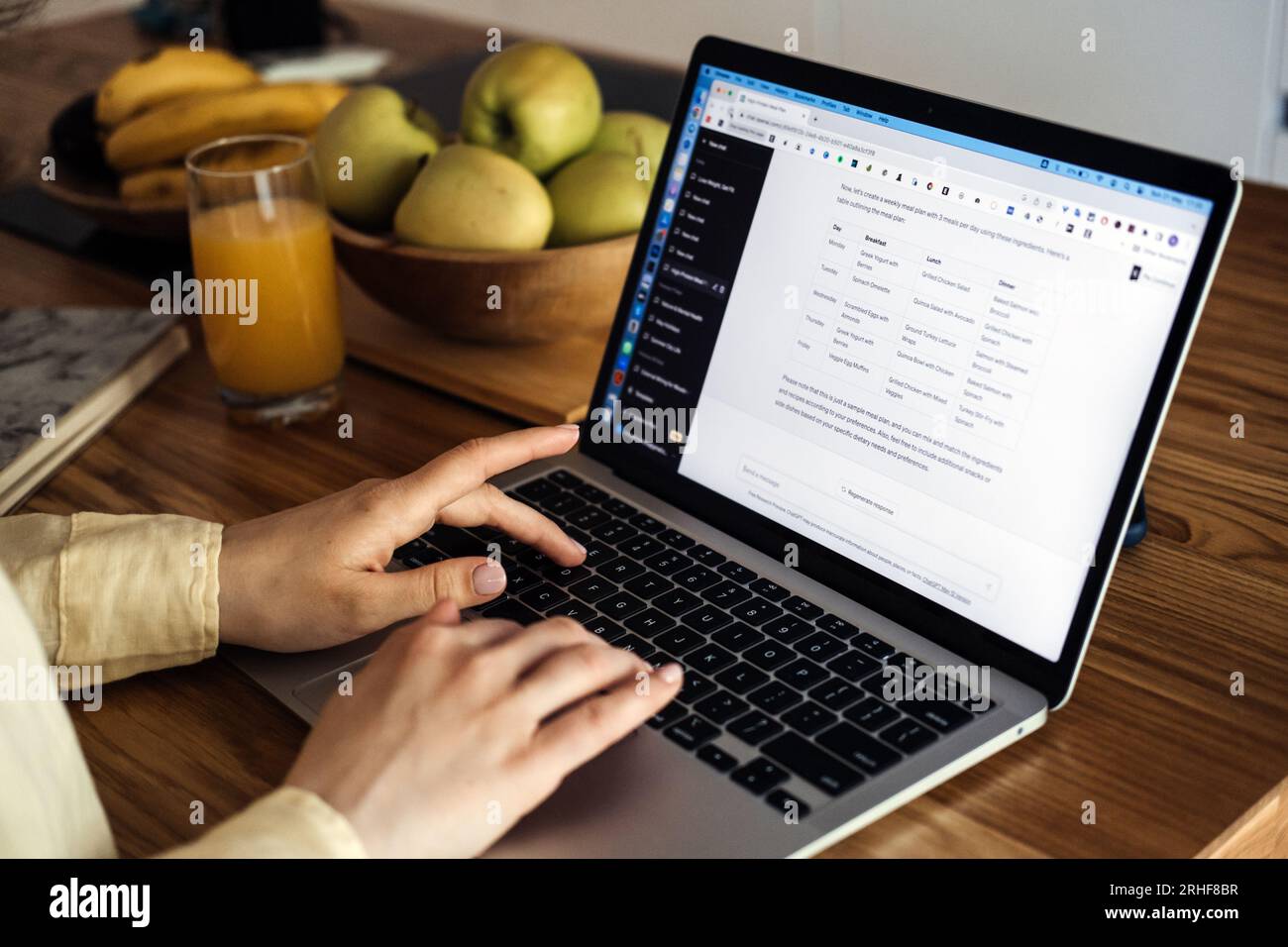 How to Create a Healthy Meal Plan, diet Using ChatGPT. Screen with ...