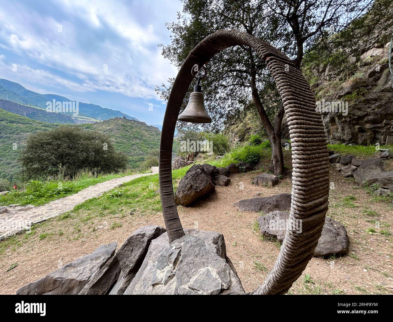 Zarni-Parni is a cave–fortress complex in the Lori region, Armenia ...