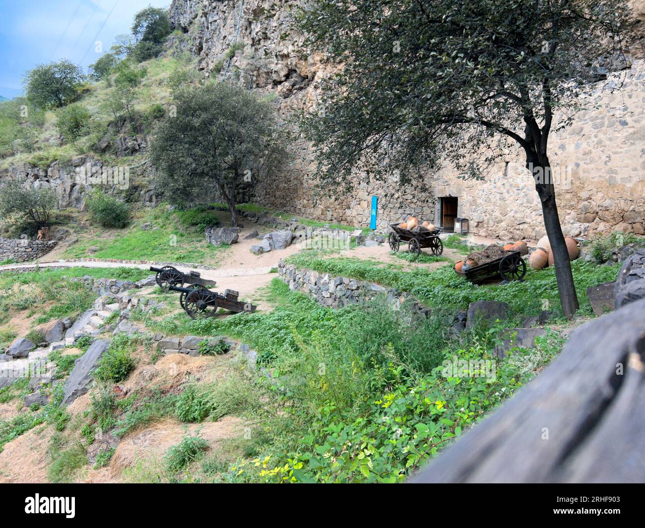 Zarni-Parni is a cave–fortress complex in the Lori region, Armenia ...