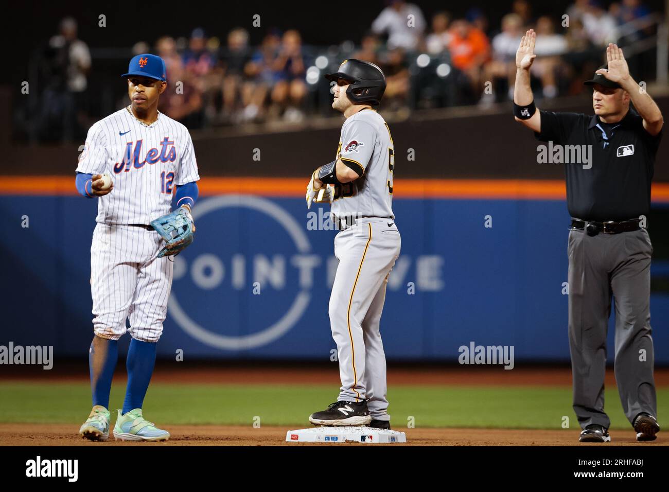 Aug 15, 2023; New York City, New York; Pittsburgh Pirates catcher Jason ...