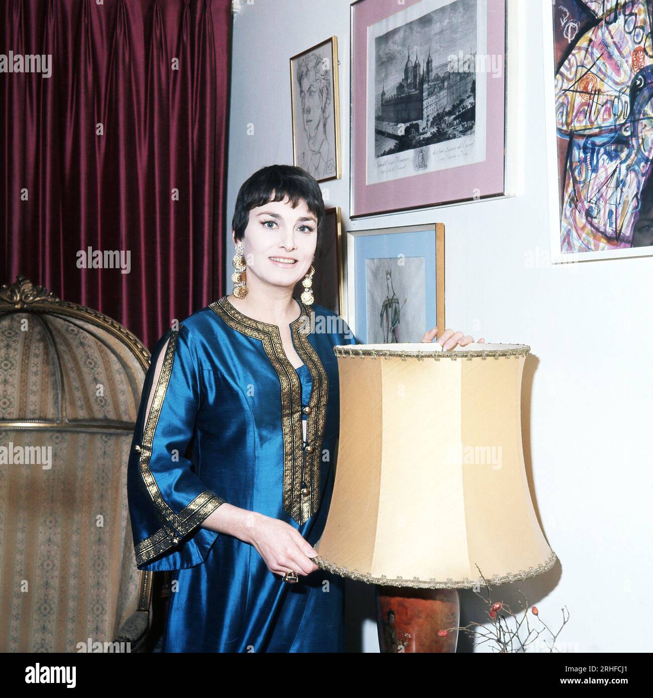 British actress Barbara Jefford, London, 1970s. Photo: Oscar Abolafia ...