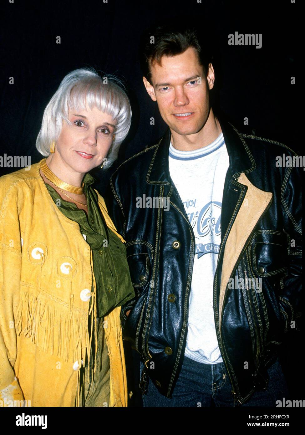 Randy Travis & Mgr/Wife Libby Hatcher Travis, 1980s. ph: Ron Wolfson ...