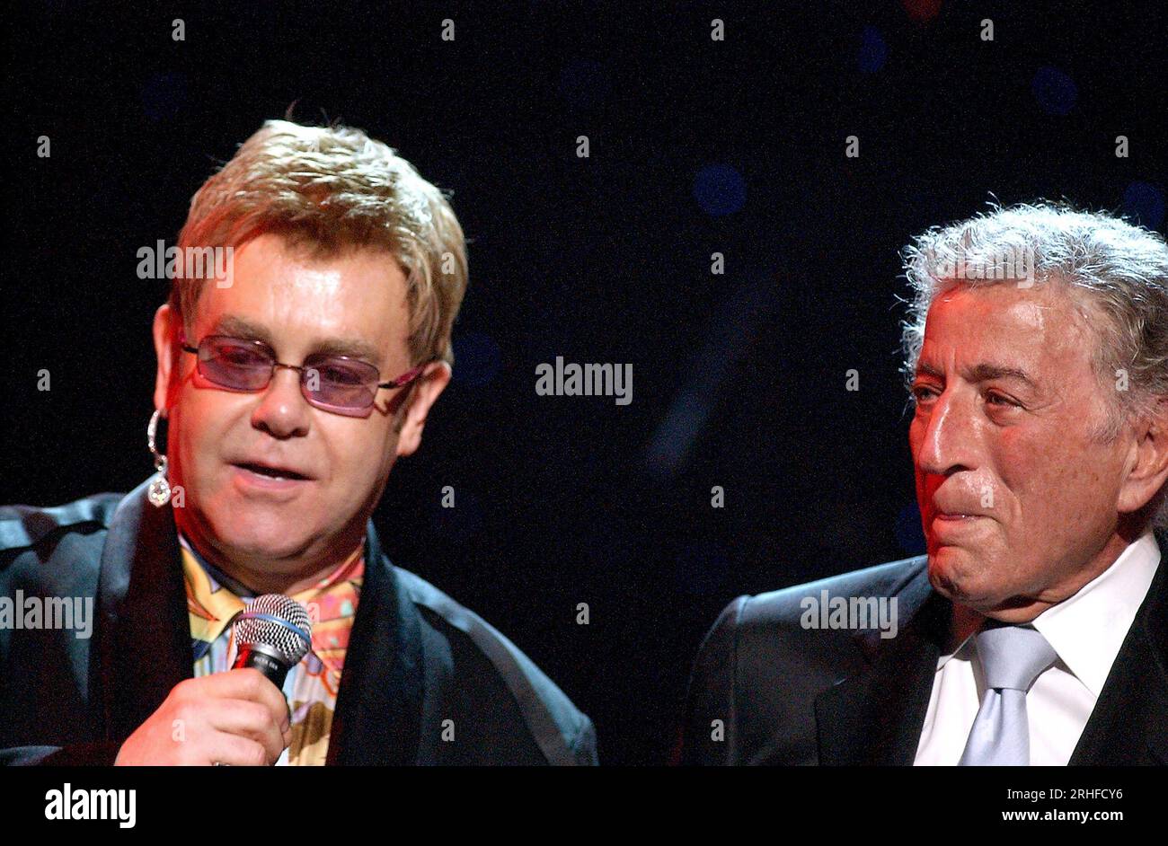 Elton John & Tony Bennett at MusiCares Show, 2004 . ph: Ron Wolfson ...