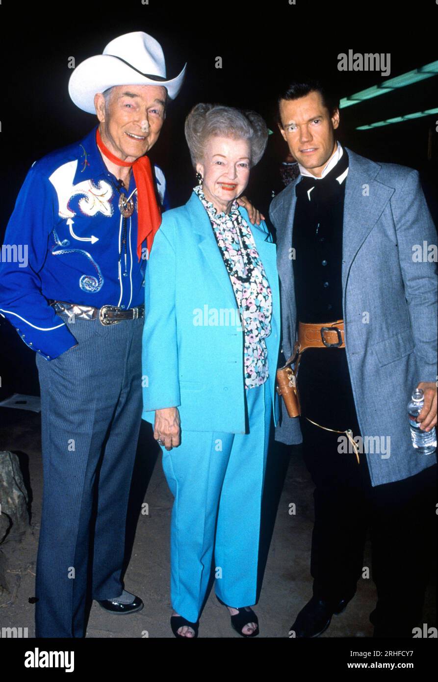 Roy Rogers, Dale Evans & Randy Travis at the Roy Rogers Museum in Apple ...