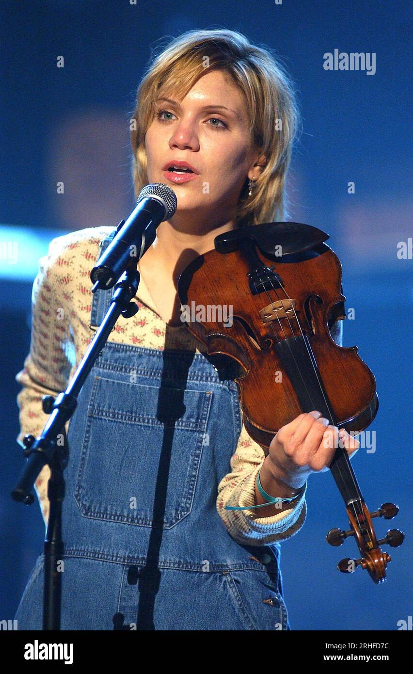 Allison Krause, 2003. ph: Ron Wolfson / Everett Collection (Allison ...