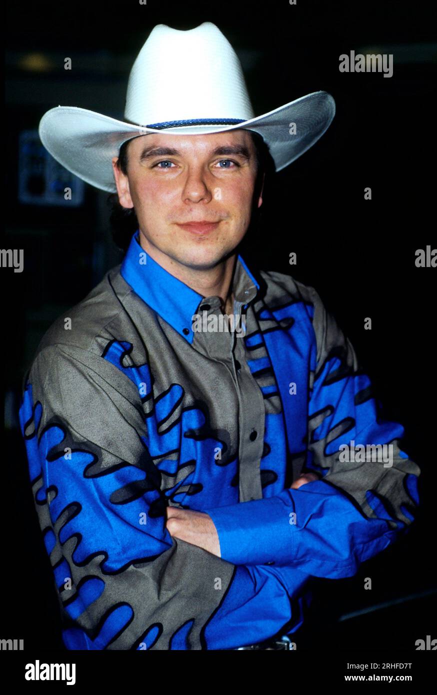 Kenny Chesney at the Academy of Country Music golf tournament after party/dinner, 1995. ph: Ron ...