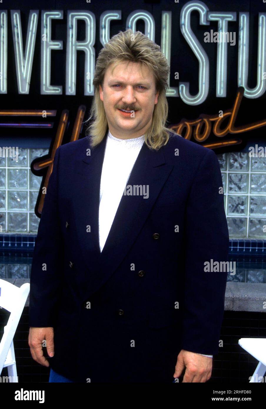 Joe Diffie appearing at Country Star Restaurant. 1995. ph: Ron Wolfson ...