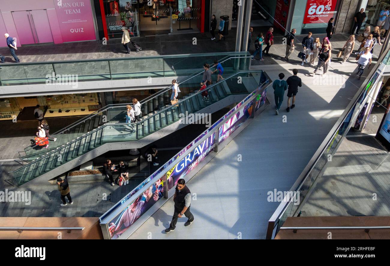 Looking down from third level of Liverpool ONE shopping centre Stock ...